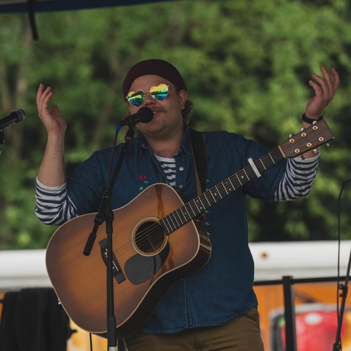 Scott Apple – Misfit